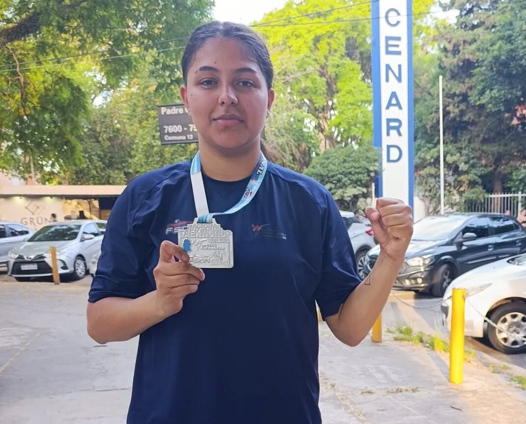 Luz Quimey Cora medalla de plata en el Nacional Clausura 2025 - Ayacucho al Día